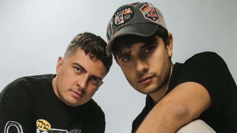 Odd Mob and OMNOM Blast Off With Midnight Hour Anthem, Odd Mob and OMNOM Blast Off With Midnight Hour Anthem,