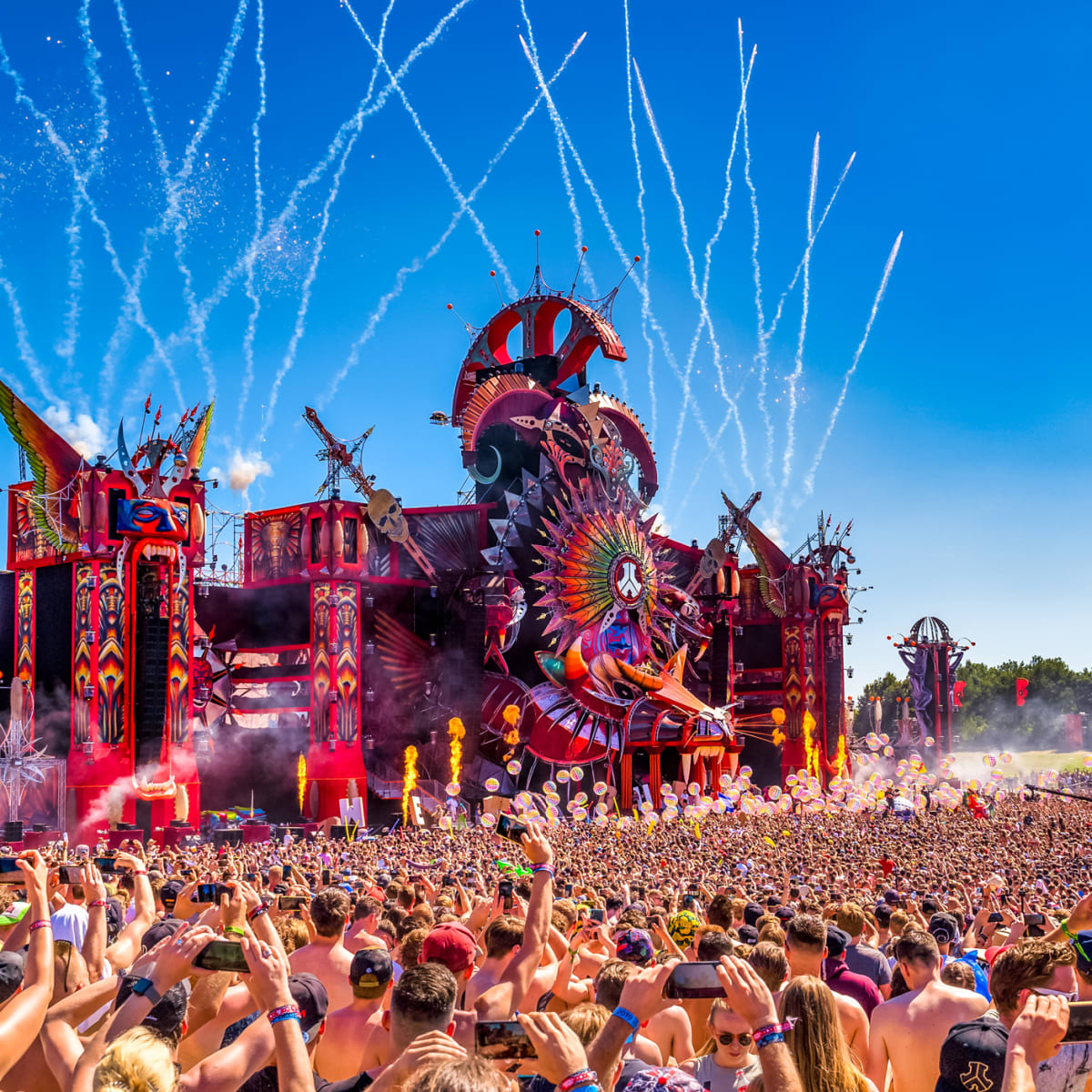 Helicopter Captures Remarkable 70 000 Person Crowd Control Experience at Defqon.1 2022 EDM The Latest Electronic Dance Music News Reviews Artists