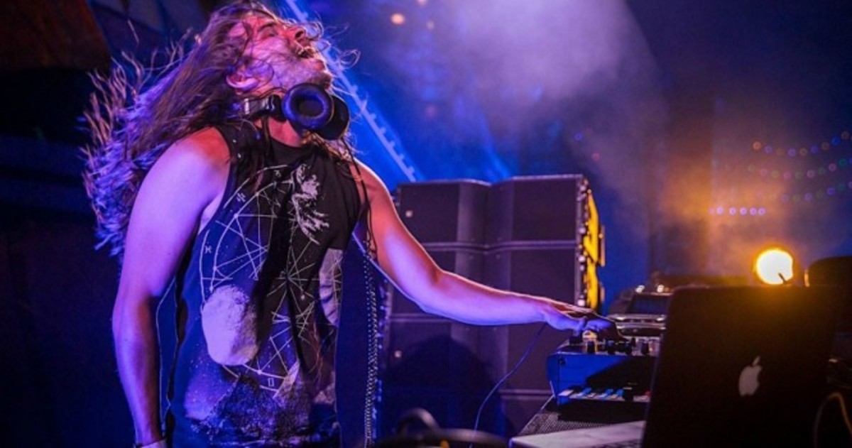 Watch Seven Lions Drop his Slander and Dabin Collab Ahead of its ... Watch Seven Lions Drop his Slander and Dabin Collab Ahead of its ...